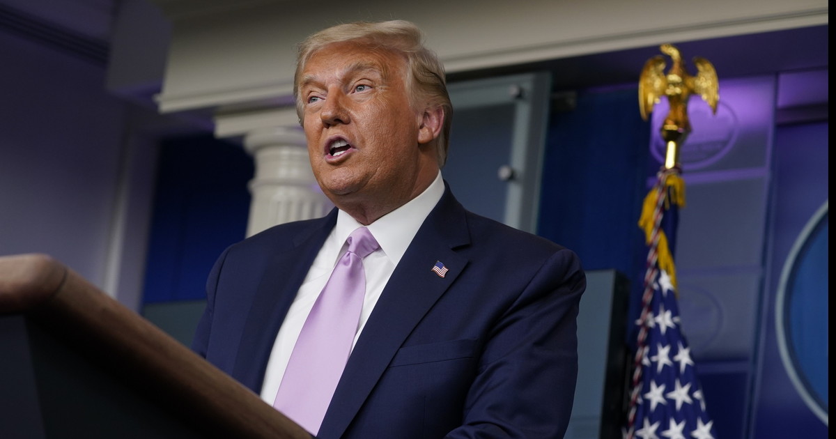 Donald Trump lancia la hotline contro i brogli, l'ultima offensiva ...