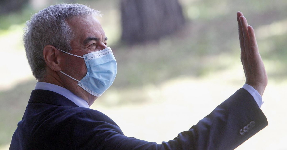 Via Angelo Borrelli, trema Arcuri. Il capo della Protezione civile ...