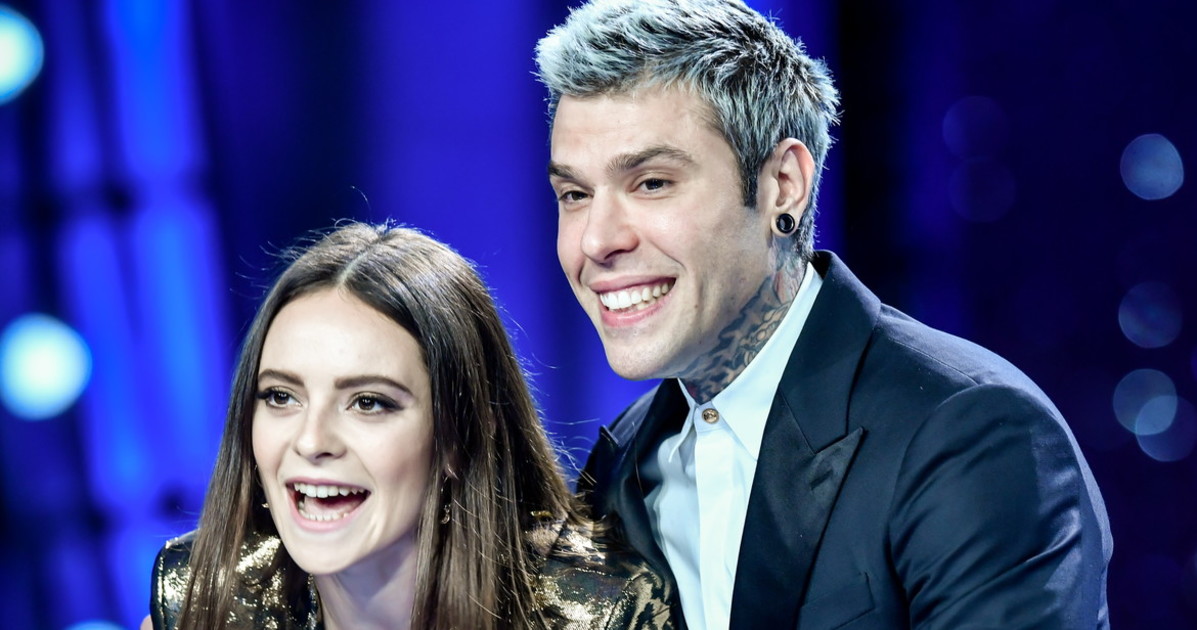Fedez canta con un filo di voce. Cosa si nasconde dietro il duetto con ...