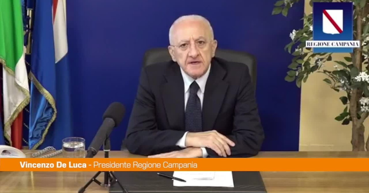 De Luca: “Stupido manifestare contro il Green Pass” – Il Tempo