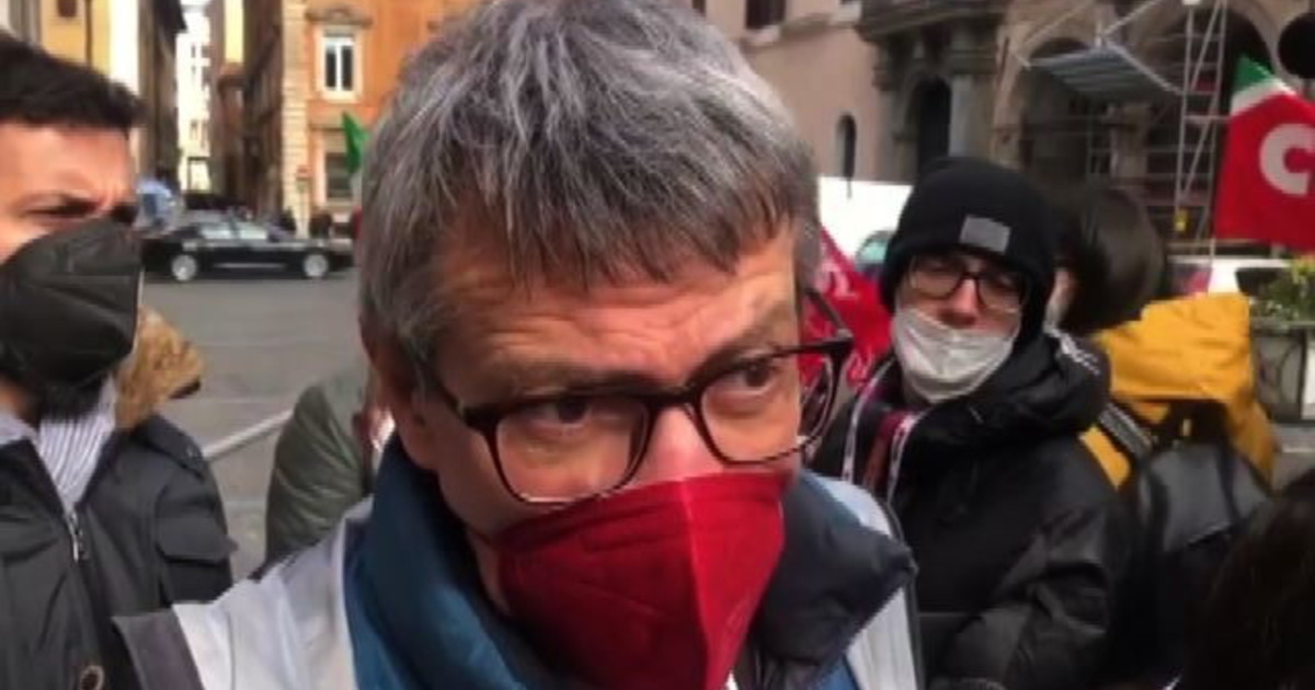 Landini (CGIL) manifesta a Roma: prima di tutto no alla guerra – Il Tempo