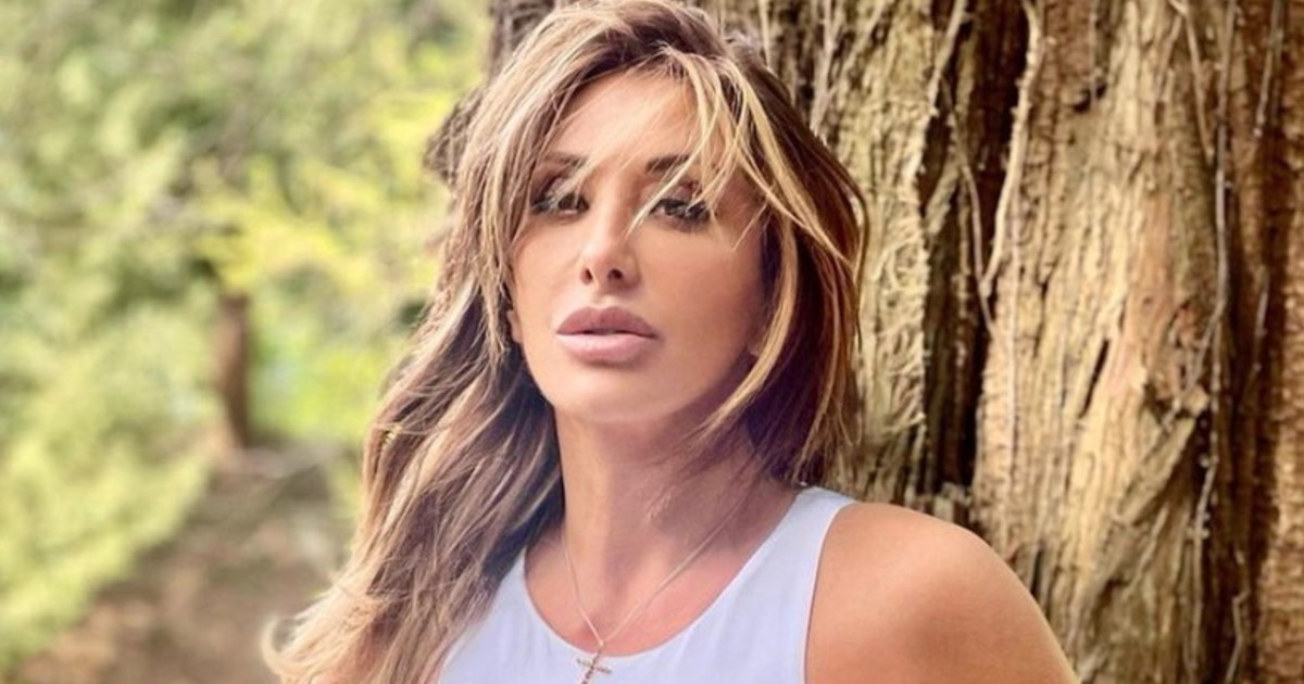 Sabrina Salerno, la foto su Instagram agita i fan prima del debutto in ...
