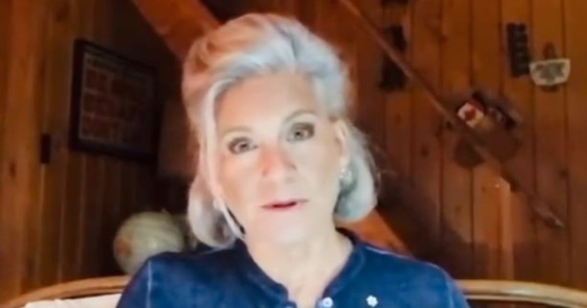 Lisa LaFlamme silurata dal tg: la giornalista a 58 anni conduce così ...