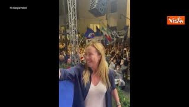 Comizio di Giorgia Meloni a Bari: "Emiliano ecco Stalingrado" – Il Tempo