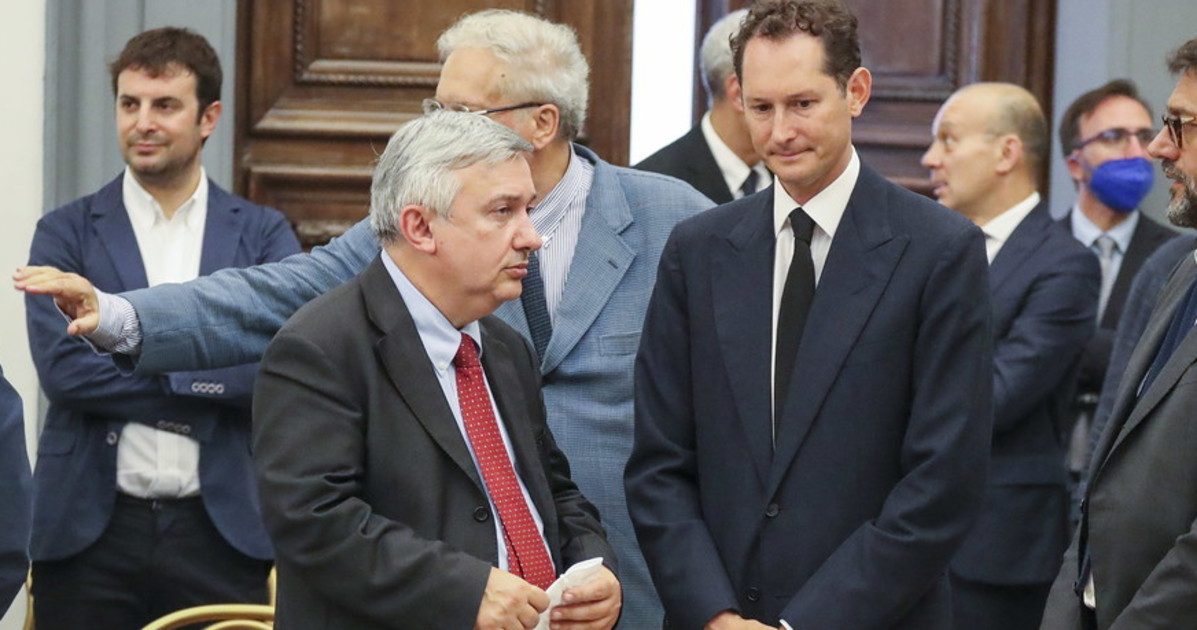 Dagospia: "Molinari rischia di saltare a Repubblica". La linea anti ...