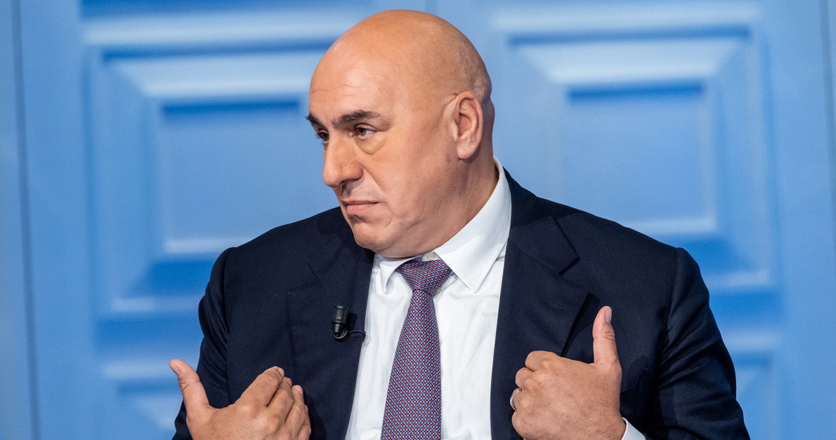 Guido Crosetto sulle armi all'Ucraina: il Parlamento deve essere unito – Il Tempo