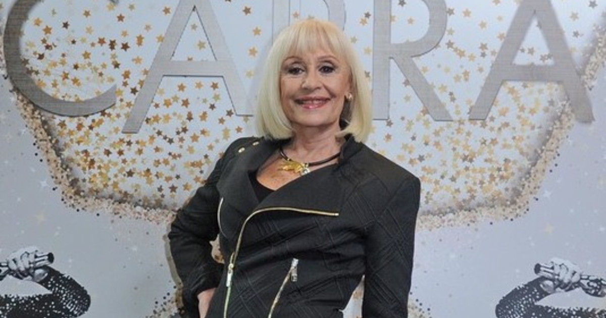 Raffaella Carrà, se la Rai perde l'occasione di raccontare il suo mito ...