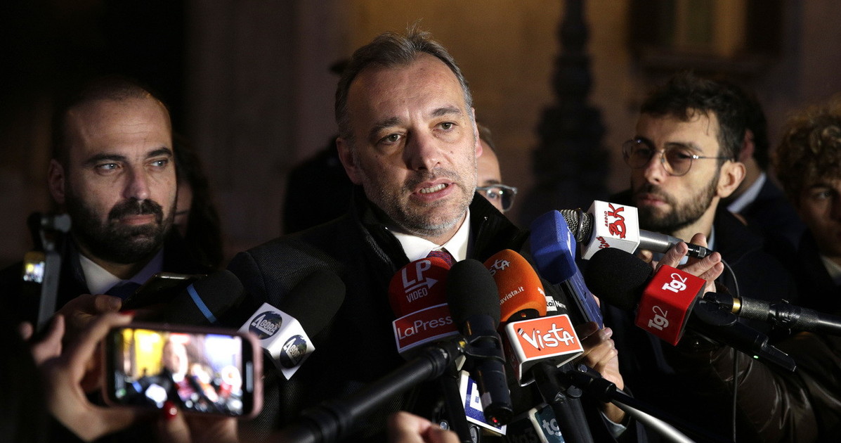 Matteo Richetti ricoverato al Gemelli dopo il malore alla Camera – Il Tempo