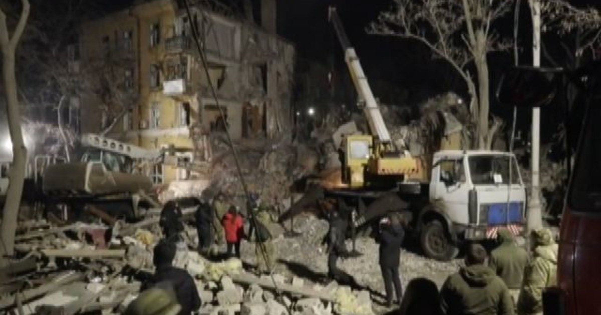 Un condominio distrutto da un missile russo a Kramatorsk – Il Tempo