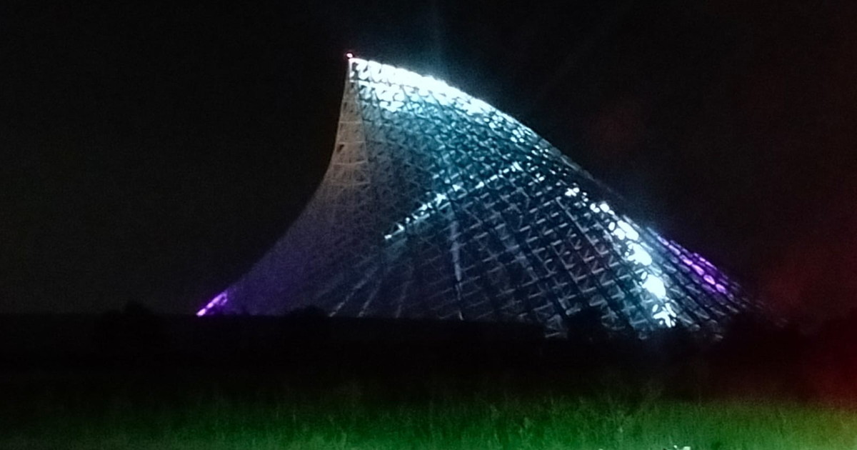 Roma, la Vela di Calatrava illuminata di notte: "Perché". E scoppia il ...