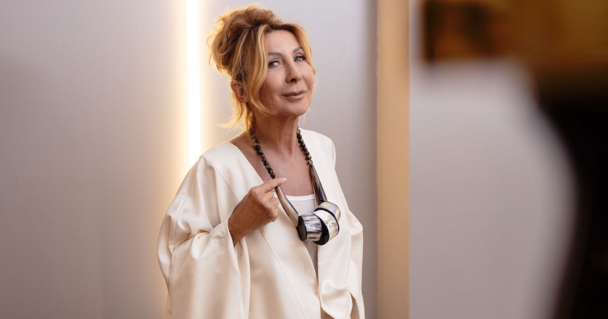 Lally Masia presenta il suo nuovo libro "Vinco io" al Taobuk Festival ...