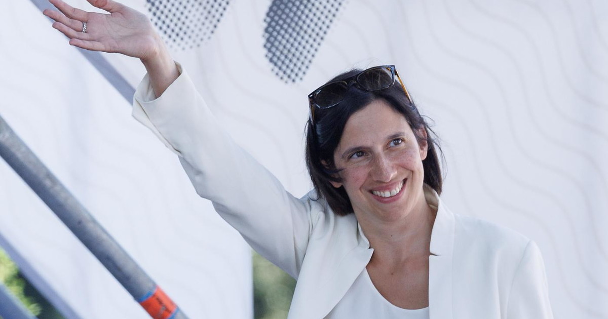 Schlein contestata. La frase sull'Ucraina che fa scattare la protesta ...