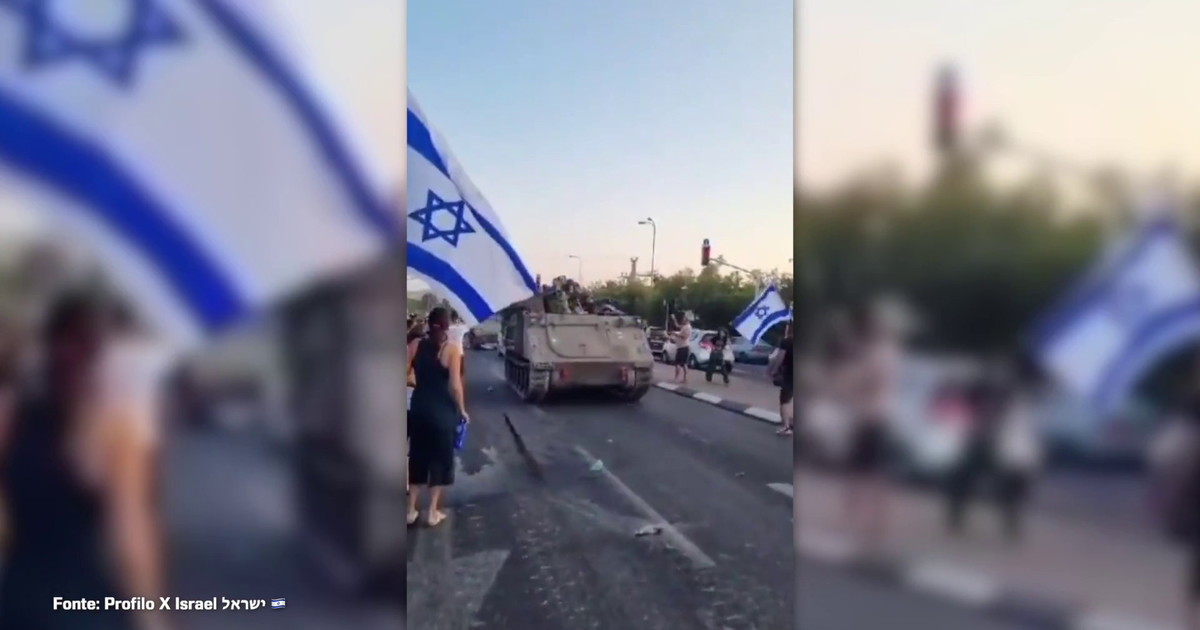 Dopo l'attacco di Hamas l'esercito israeliano si prepara all'offensiva ...