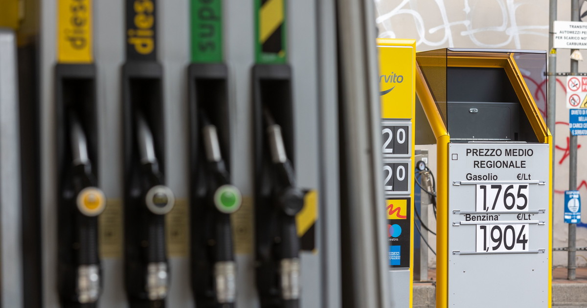 Prezzi benzina e diesel, giro di aumenti. I marchi che alzano i costi ...