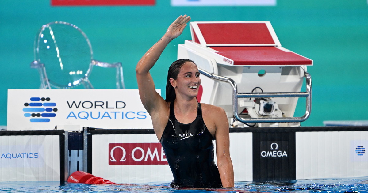 Simona Quadarella, doppietta d'oro ai Mondiali: trionfo anche negli 800 ...